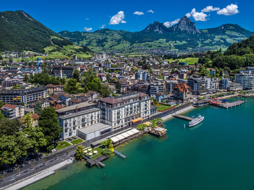 Seehotel Waldstätterhof Brunnen – 4 Sterne-Hotel direkt am See